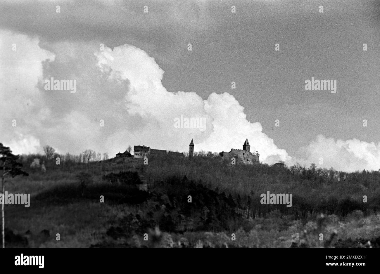 Burg Frankenstein im Odenwald, Hessen, 1938. Frankenstein Castle in the ...