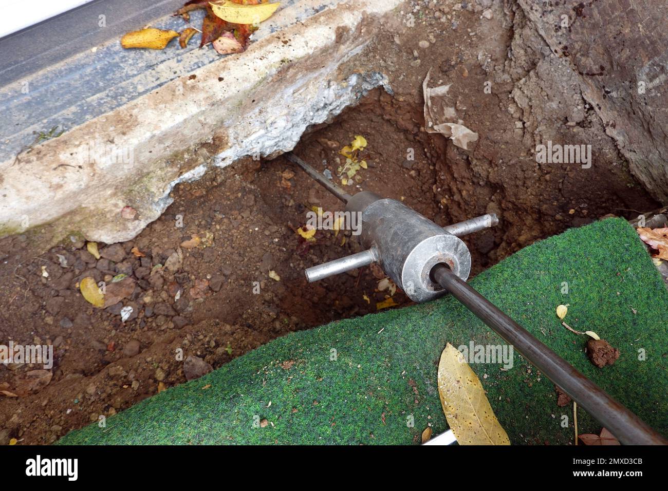 Investigation standing hi-res stock photography and images - Alamy