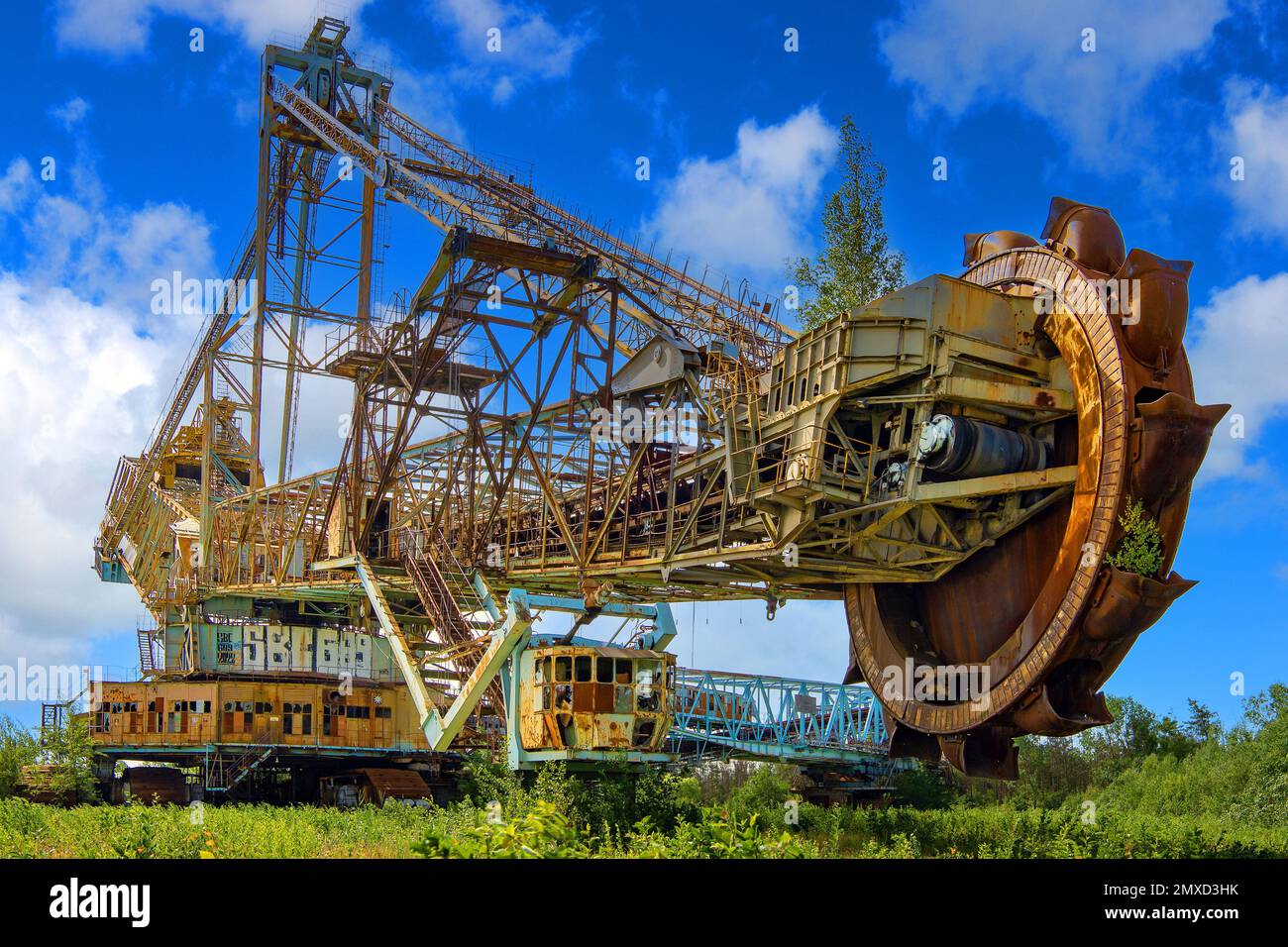 Opencast mine vehicles hi-res stock photography and images - Alamy