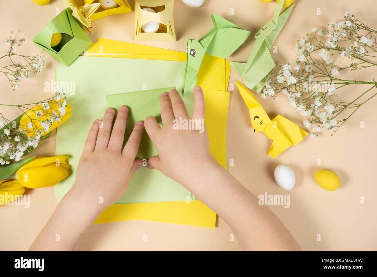 Handicrafts from paper for Easter - origami, making figurines of Easter ...