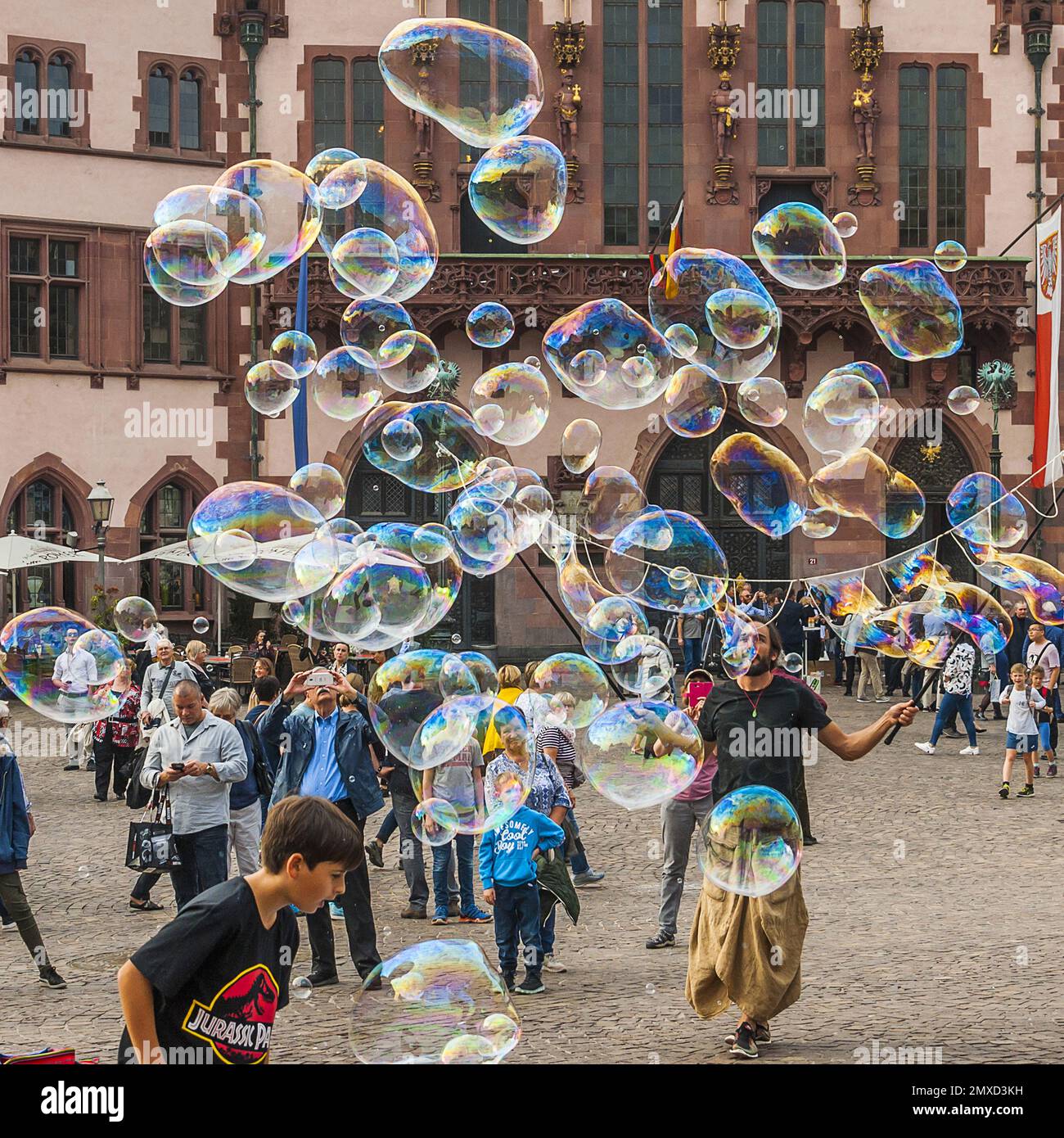 bubble artist in Frankfurt city centre, Germany, Hesse, Frankfurt am ...