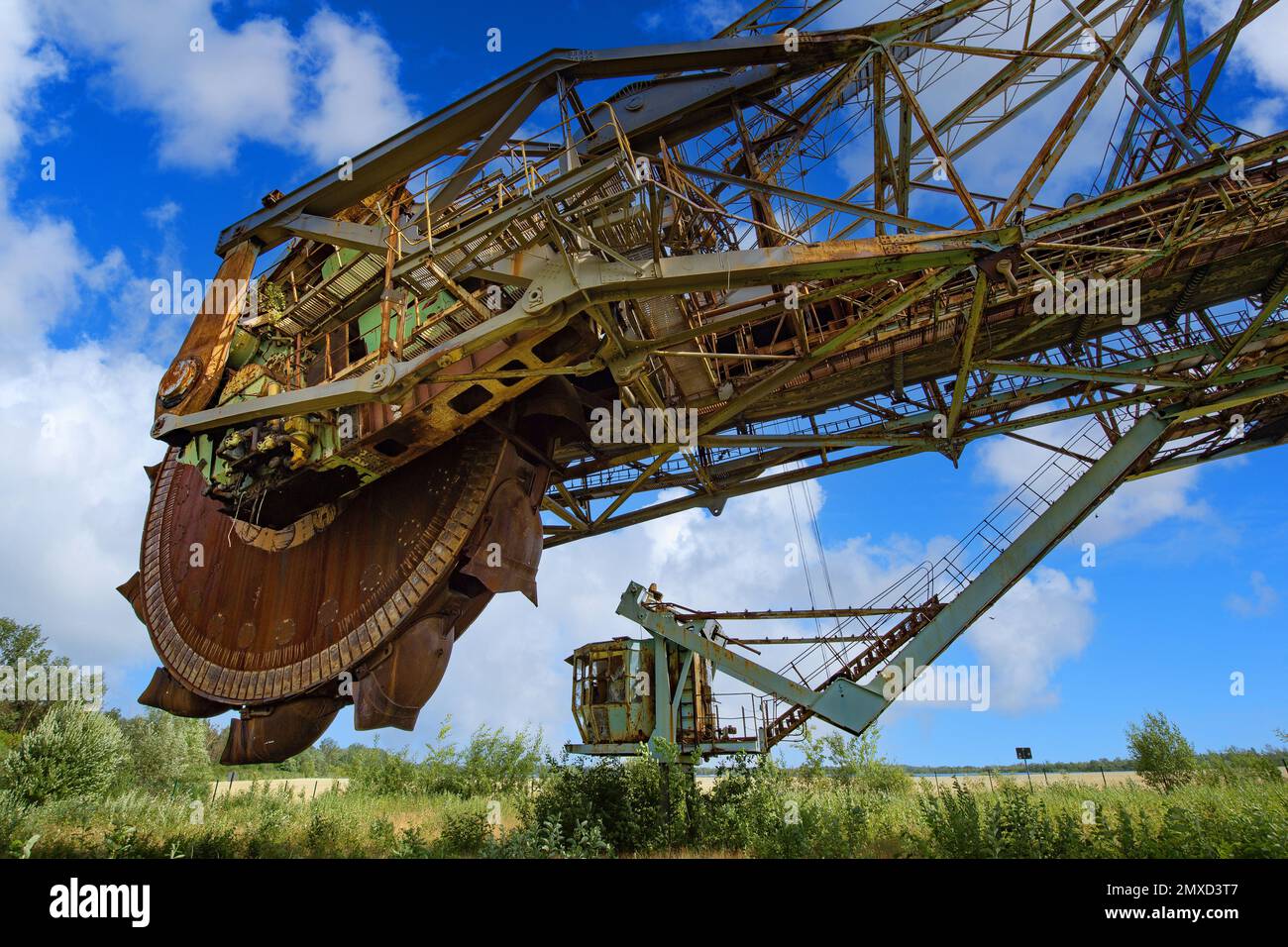 Opencast mine vehicles hi-res stock photography and images - Alamy