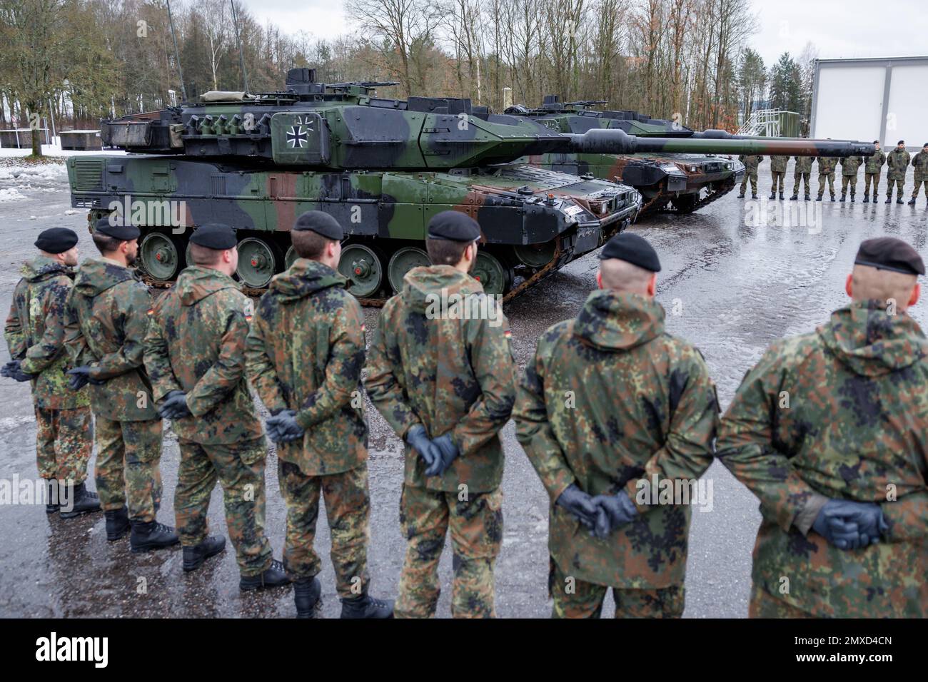Pfreimd, Germany. 03rd Feb, 2023. New Leopard 2 A7V tanks from the German Army stand on the ...