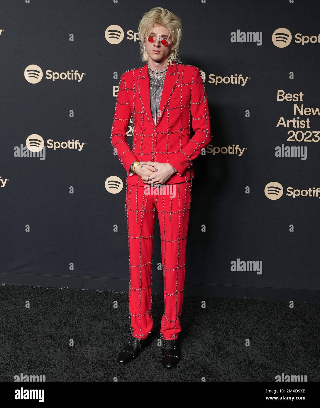 Machine gun kelly in 2023 hi-res stock photography and images - Alamy