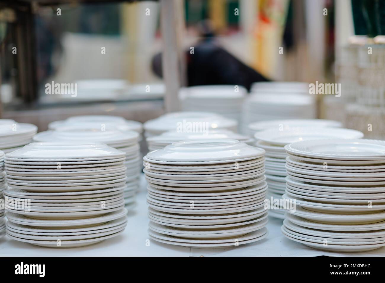 Washed plates hi-res stock photography and images - Alamy