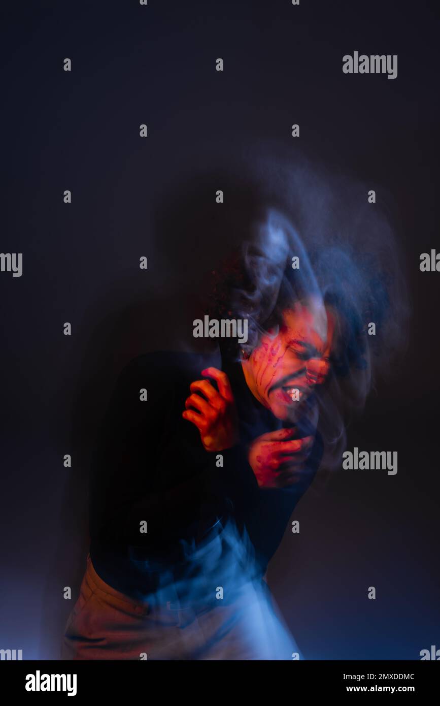 Bleeding face hi-res stock photography and images - Alamy