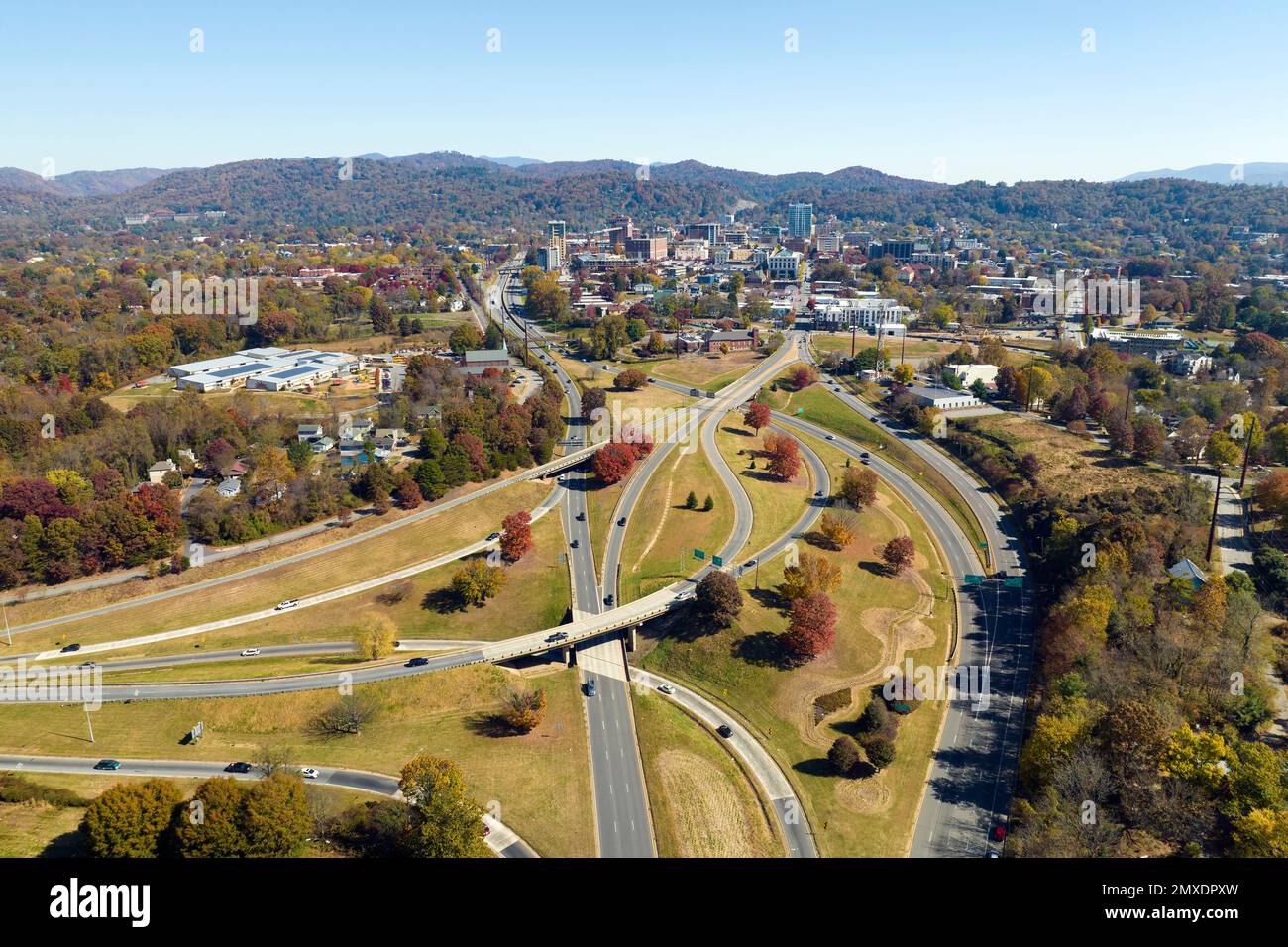 American freeway intersection in hi-res stock photography and images ...