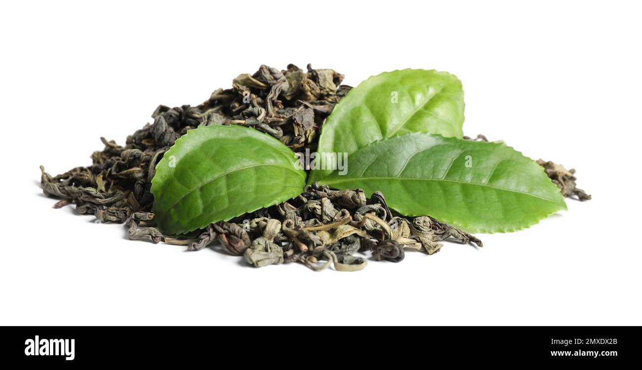 Dry and fresh tea leaves isolated on white Stock Photo - Alamy
