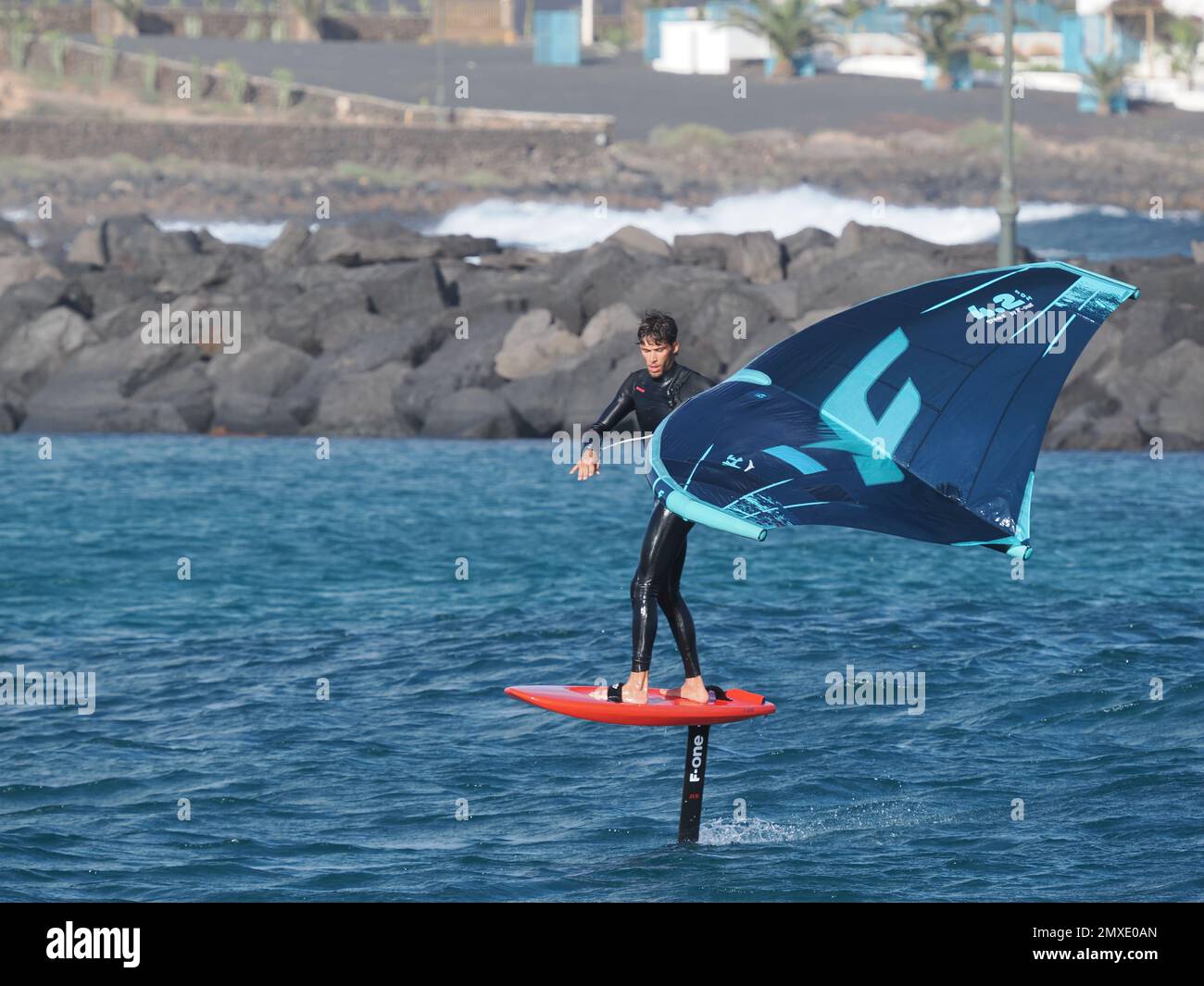 Inflatable air tubes on the wing hi-res stock photography and images ...
