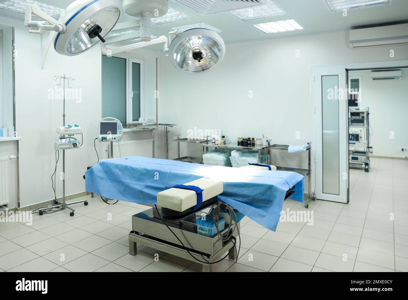 Surgery room interior with modern equipment in clinic Stock Photo - Alamy