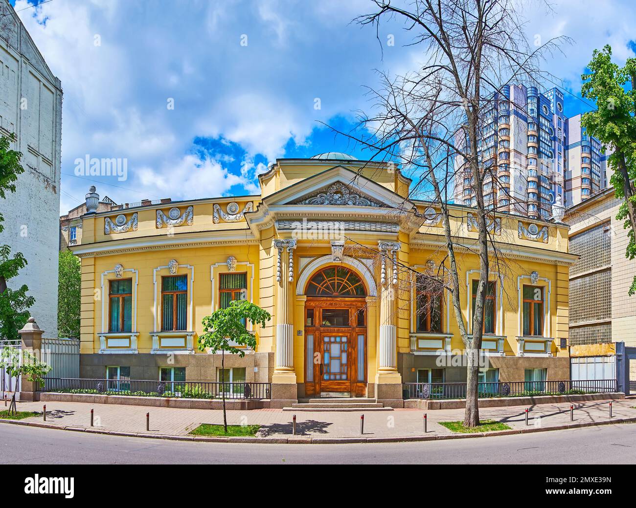 Shestakov mansion hi-res stock photography and images - Alamy