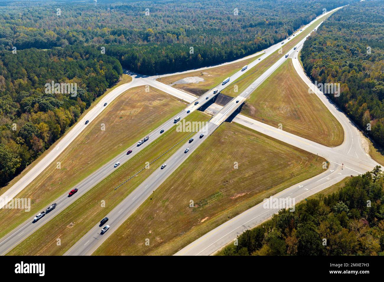 Overpass bridge road highway ramp exit hi-res stock photography and ...