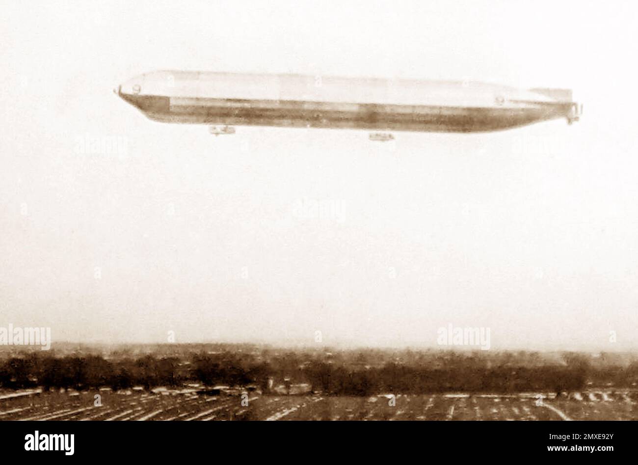 Airship No. 9, early 1900s Stock Photo - Alamy