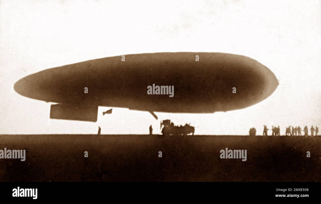 Royal Naval airship, early 1900s Stock Photo - Alamy