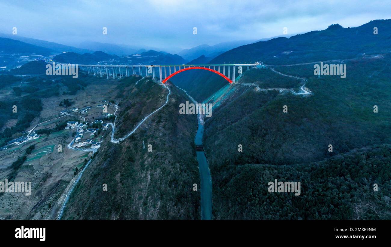 427 meters hi-res stock photography and images - Alamy