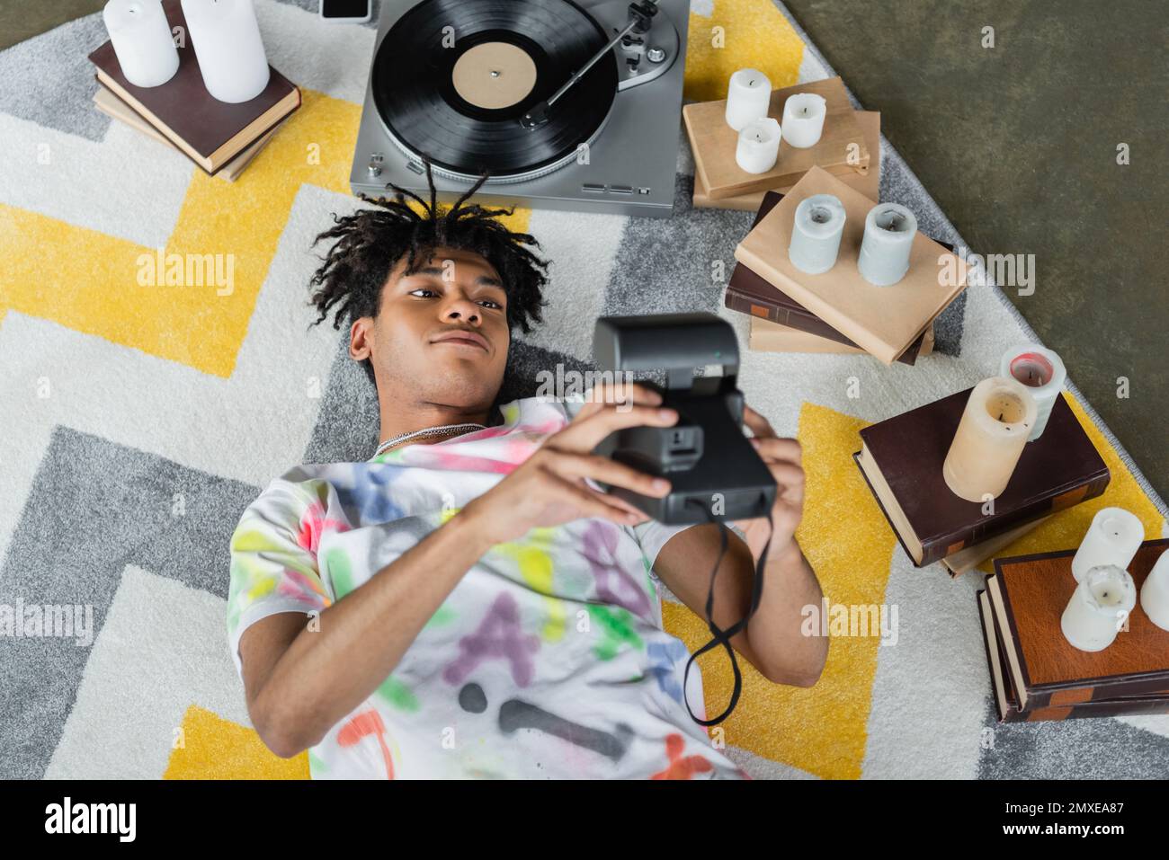 Abstract vinyl photo hi-res stock photography and images - Alamy