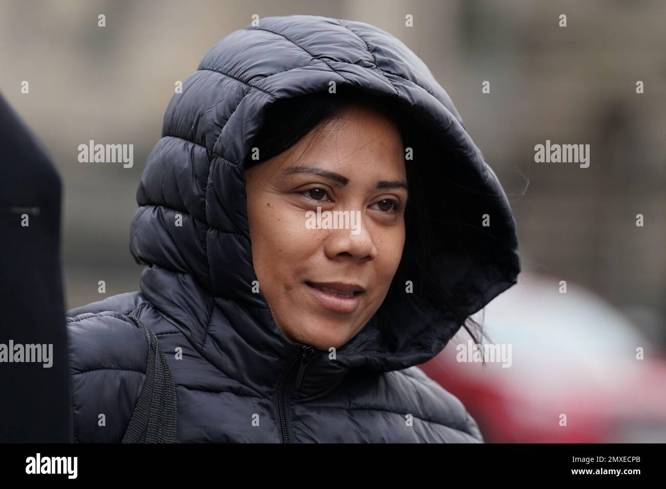 Bennylyn Burke's sister Shela Aquino arrives at Edinburgh High Court ...