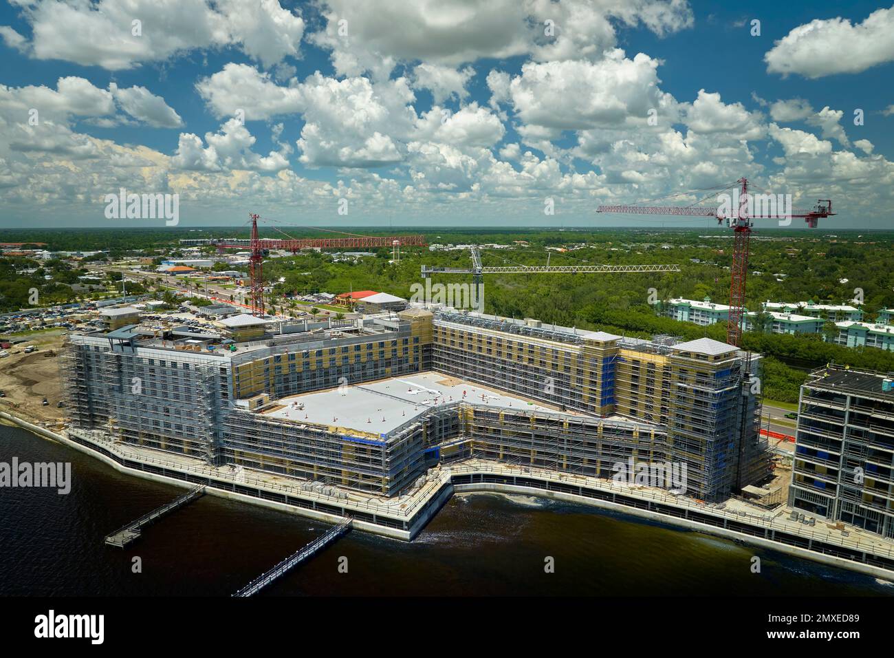 Tower cranes and frame structure of high residential apartment ...