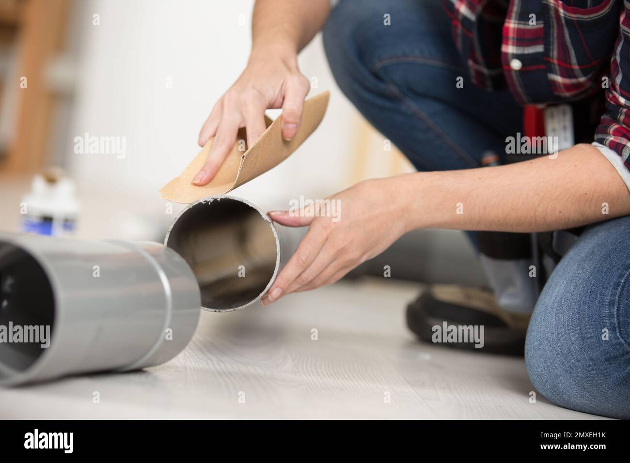 Sandpaper finger hi-res stock photography and images - Alamy
