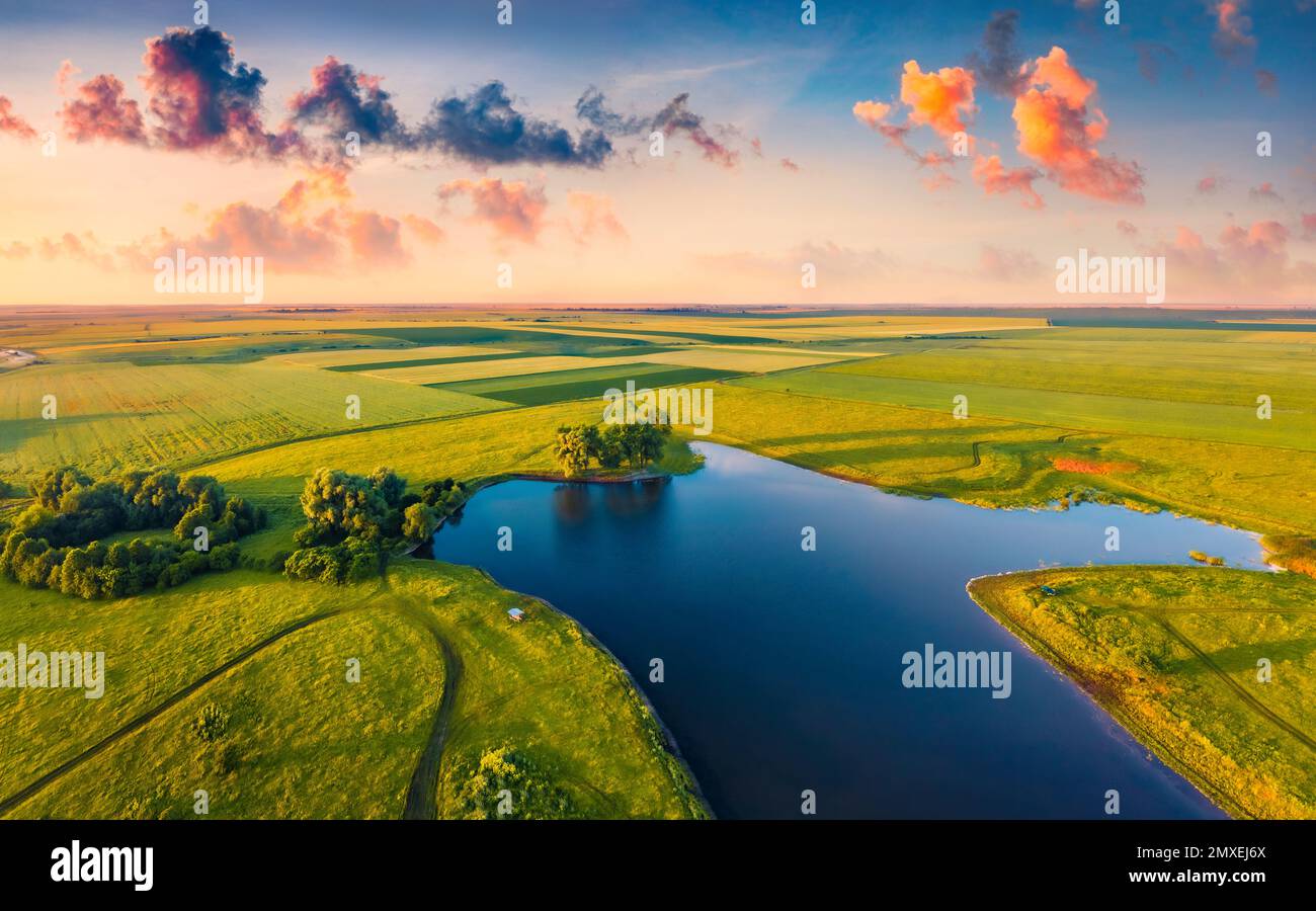 Beautiful summer scenery. Splendid summer sunrise on Stara Brykulia ...