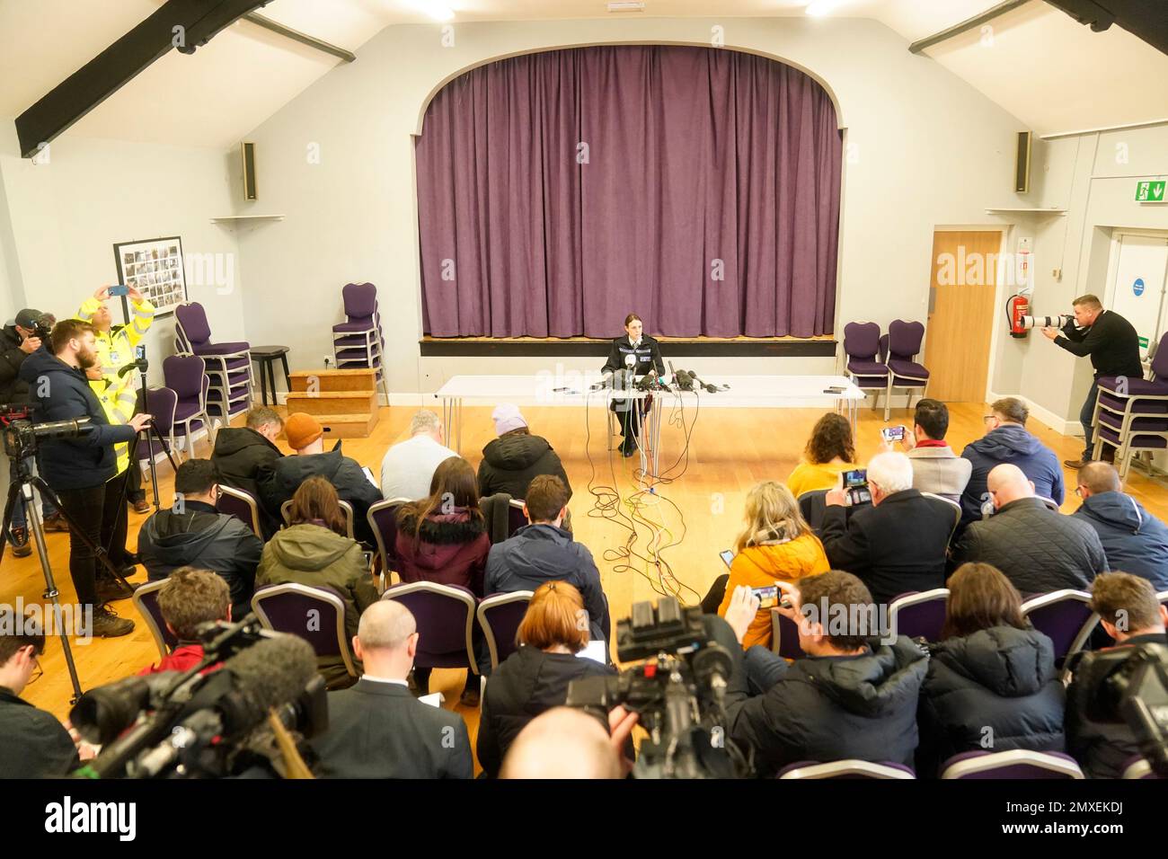 Police give update on search hi-res stock photography and images - Alamy