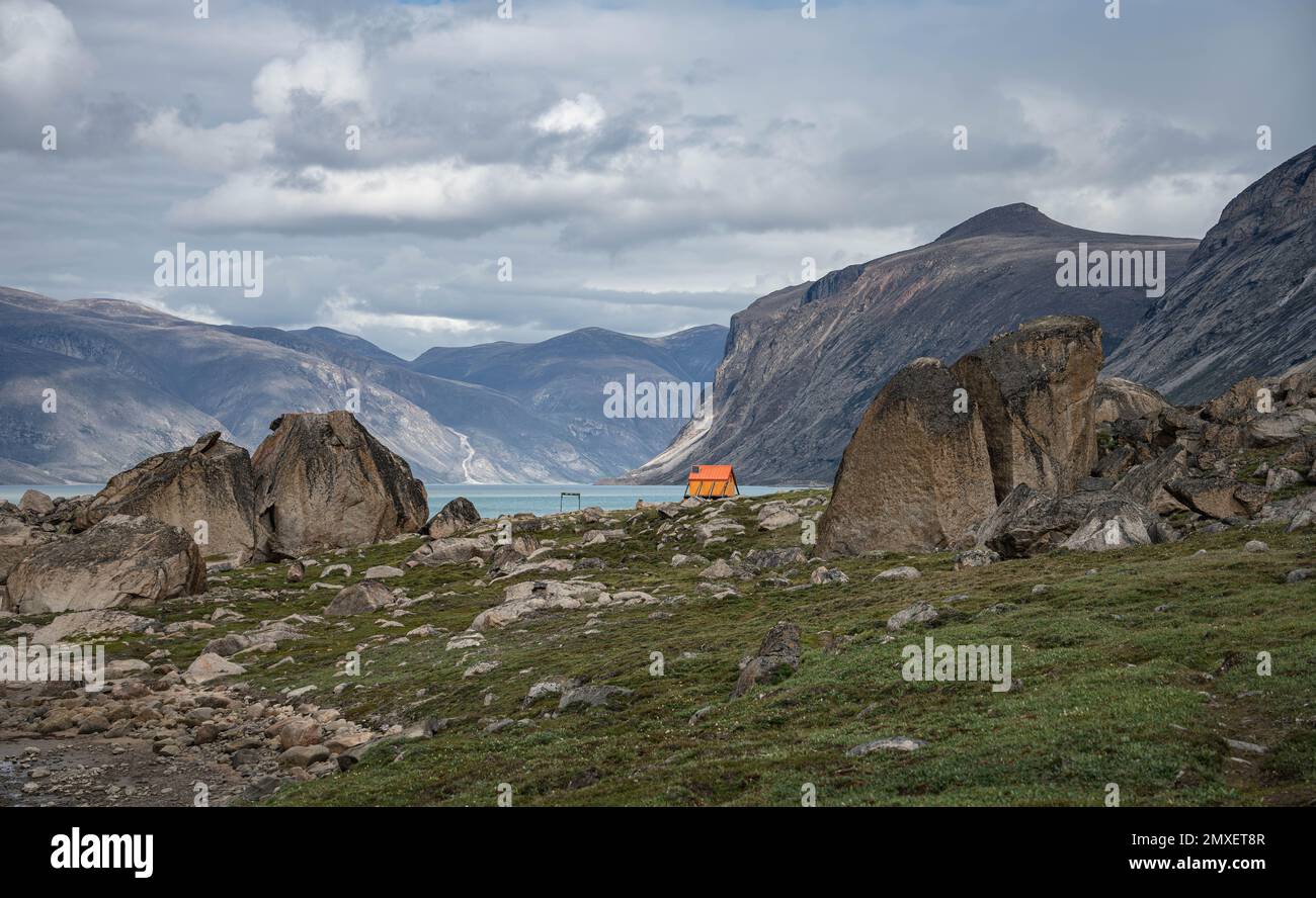 Akshayuk Pass, Auyuittuq National Park landscape view. Baffin Mountains ...