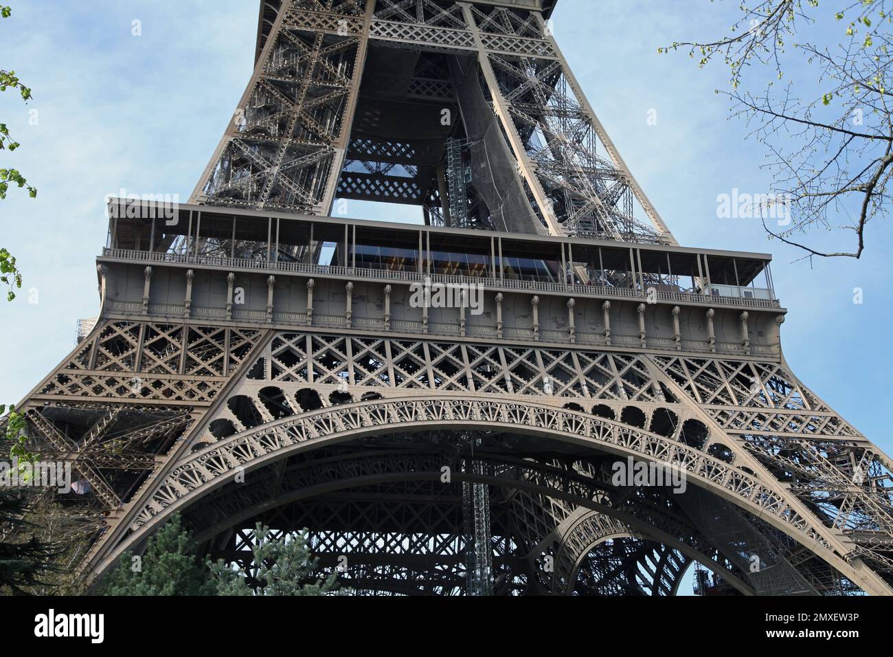 North tower base hi-res stock photography and images - Alamy