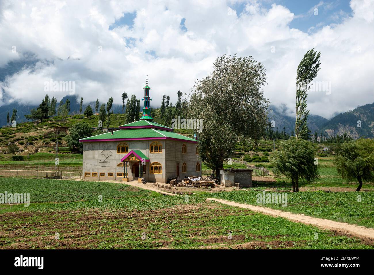 Mosque in Boyun village, Swat Valley, Pakistan Stock Photo - Alamy