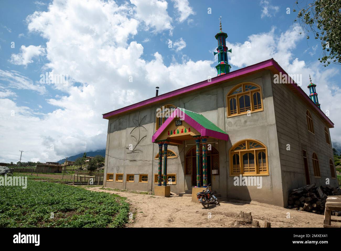 Mosque in Boyun village, Swat Valley, Pakistan Stock Photo - Alamy
