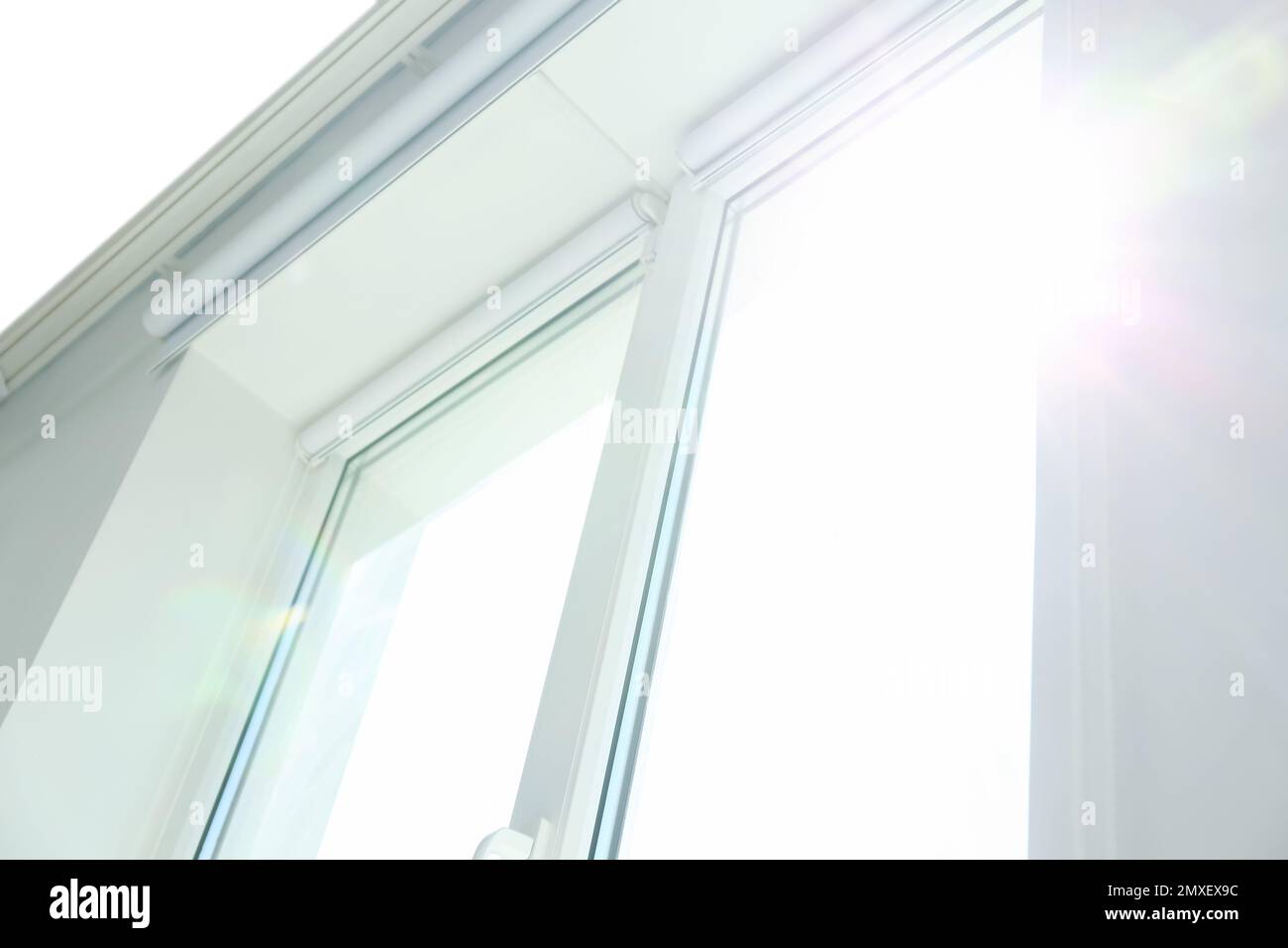 Sun sunlit sunny window light hi-res stock photography and images - Alamy