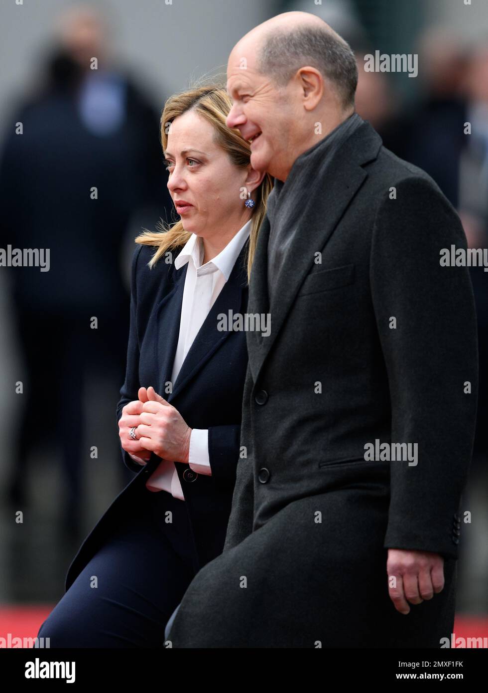 Berlin, Germany. 03rd Feb, 2023. German Chancellor Olaf Scholz (r, SPD ...