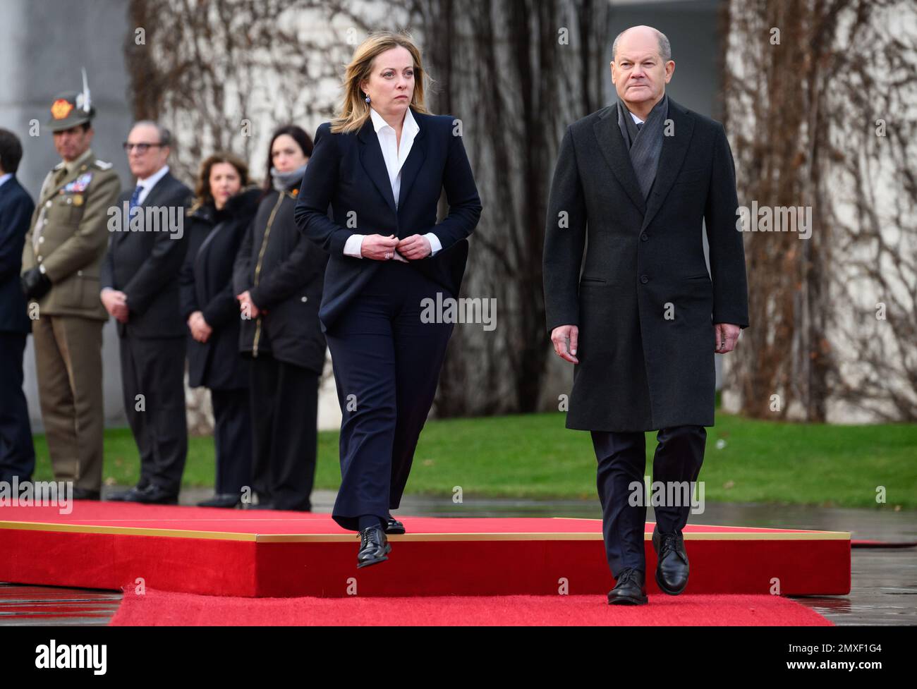 Berlin, Germany. 03rd Feb, 2023. German Chancellor Olaf Scholz (r, SPD ...