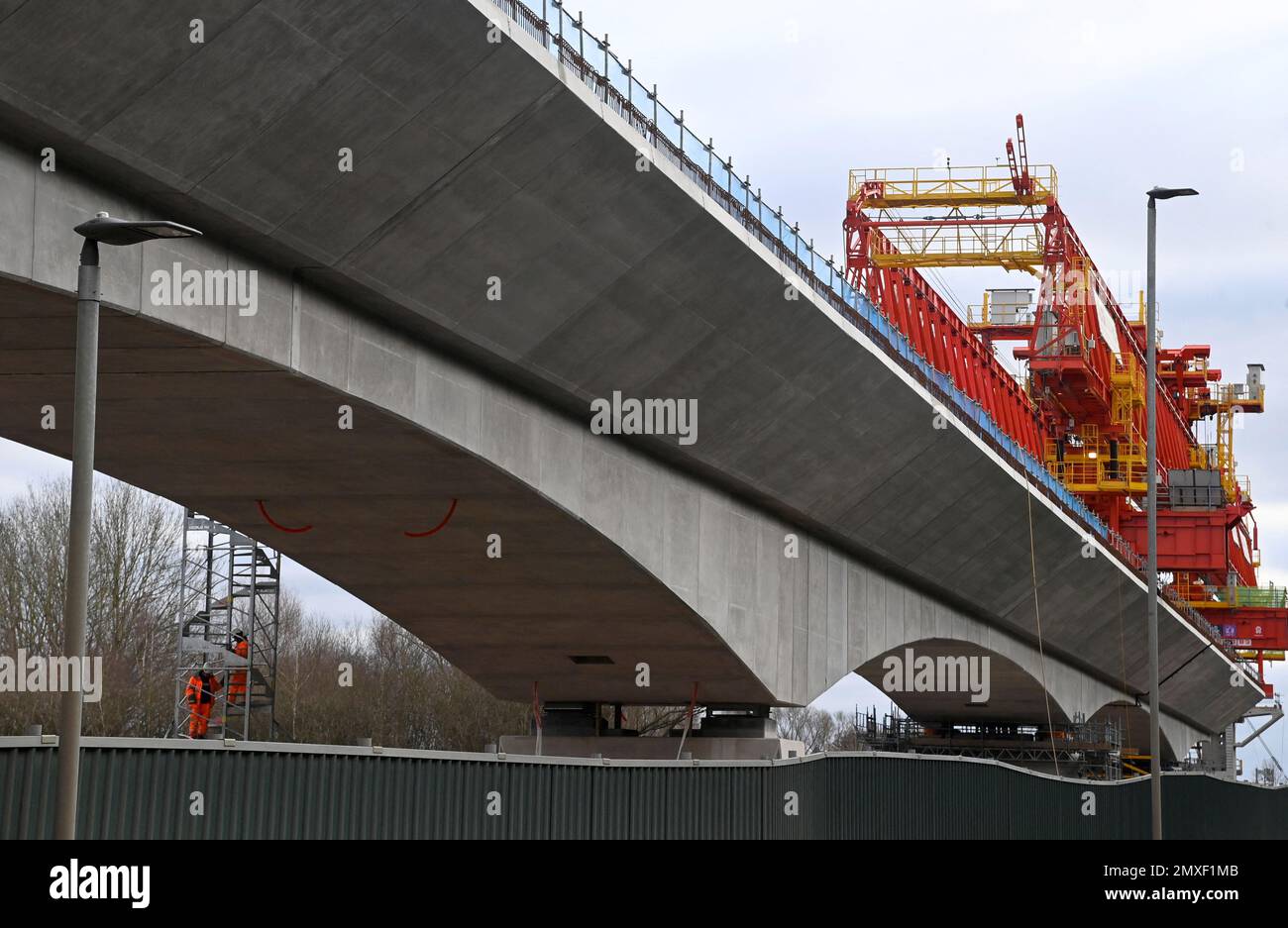 Hs2 colne valley viaduct hi-res stock photography and images - Alamy