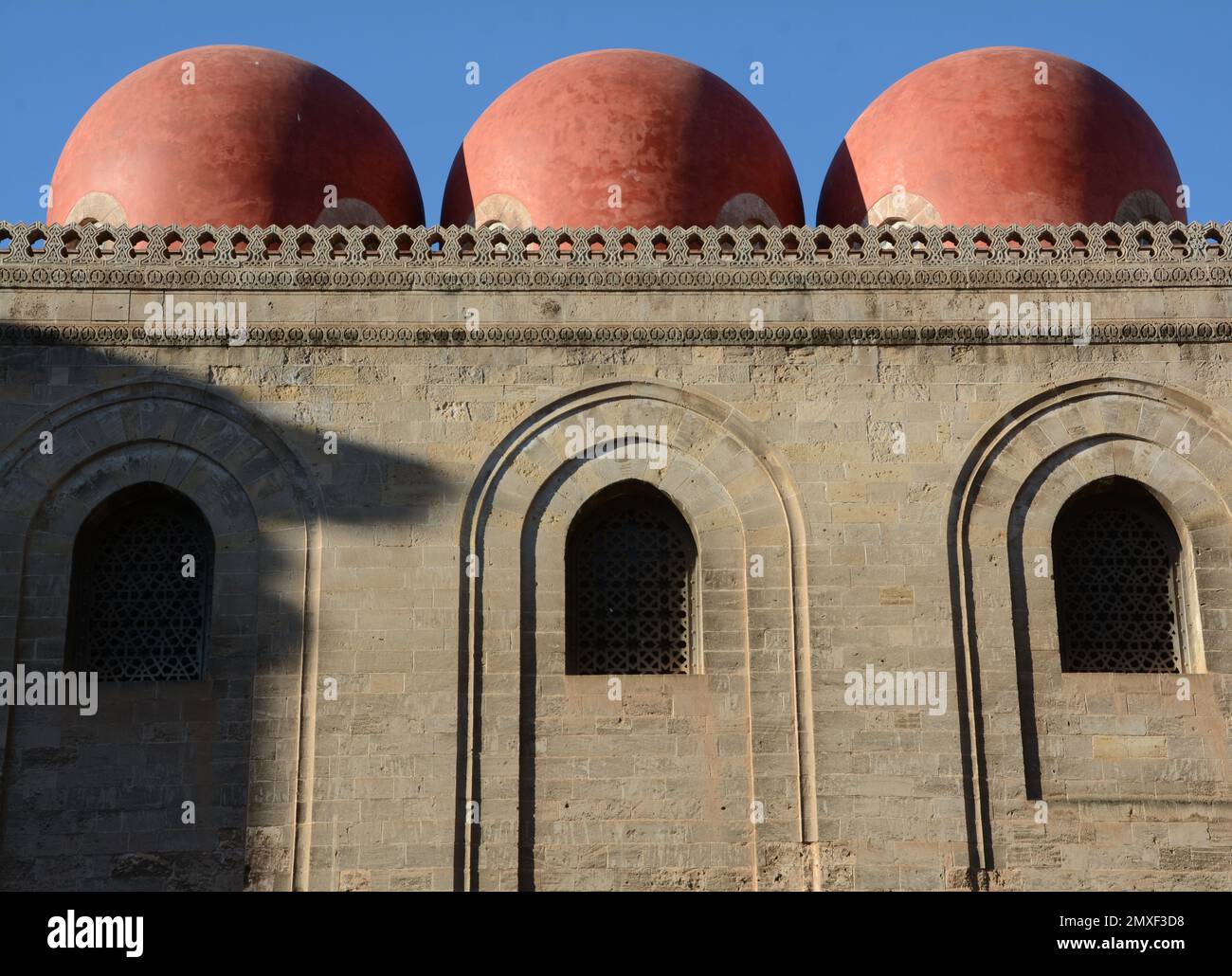 Arab norman architecture hi-res stock photography and images - Alamy