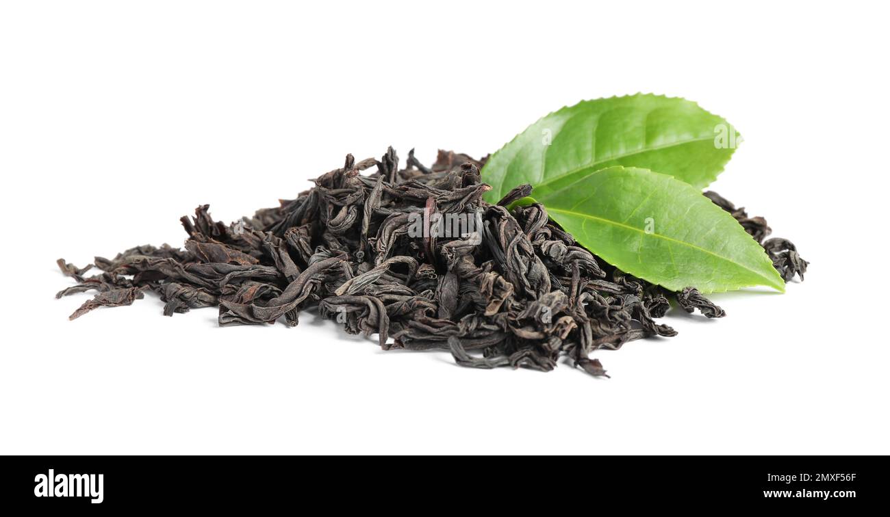 Dry and fresh tea leaves isolated on white Stock Photo - Alamy