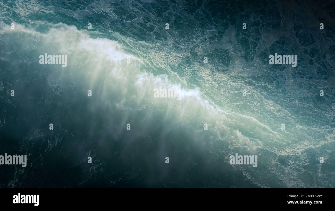 Rough sea waves hi-res stock photography and images - Alamy