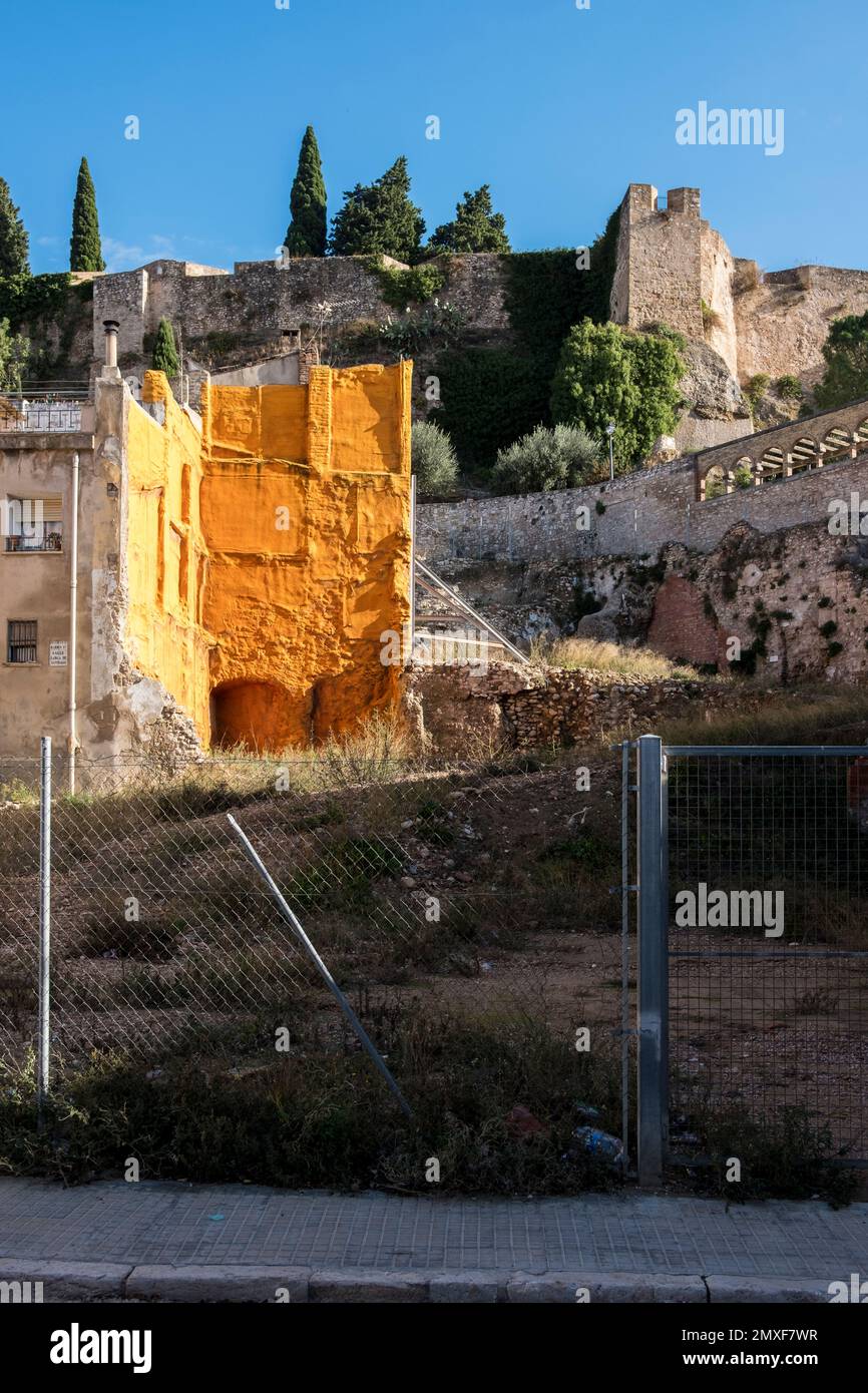 Spain tortosa town hi-res stock photography and images - Alamy