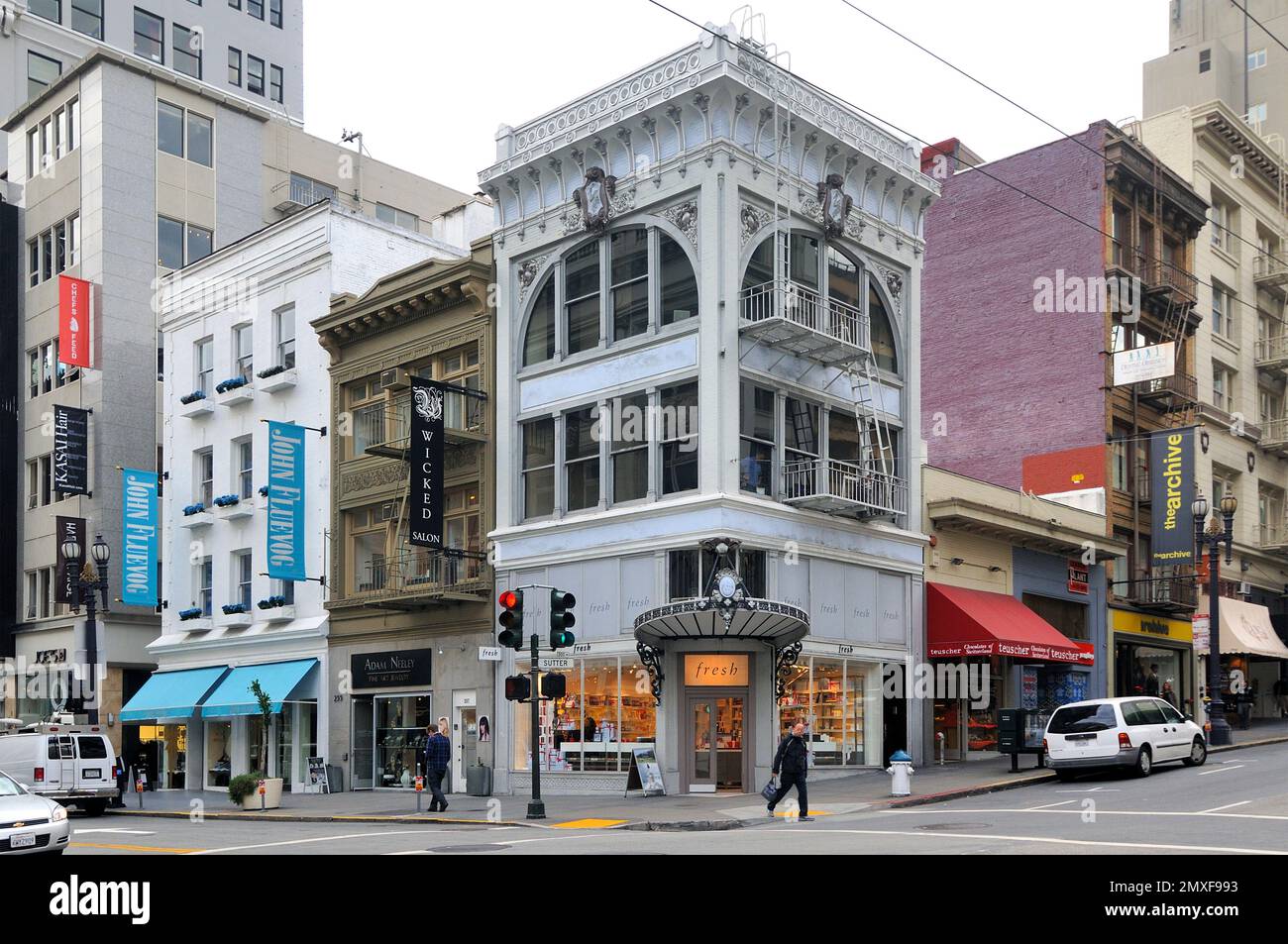 Street view of the iconic corner at Sutter Street and Grant Avenue in ...