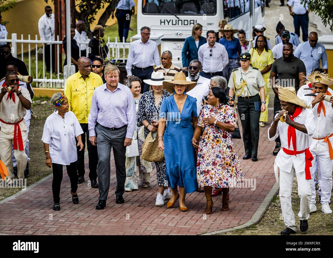 WILLEMSTAD - King Willem-Alexander, Queen Maxima and Princess Amalia at ...