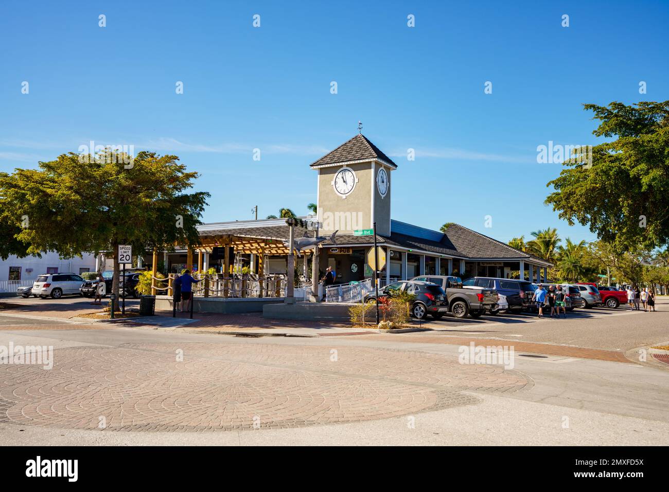 Siesta key village hi-res stock photography and images - Alamy