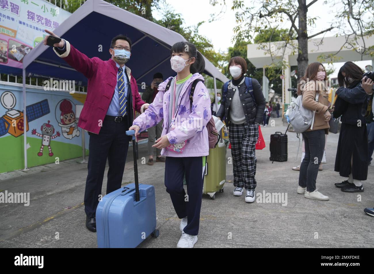 About 50 cross border students back to school. Cross borders students ...