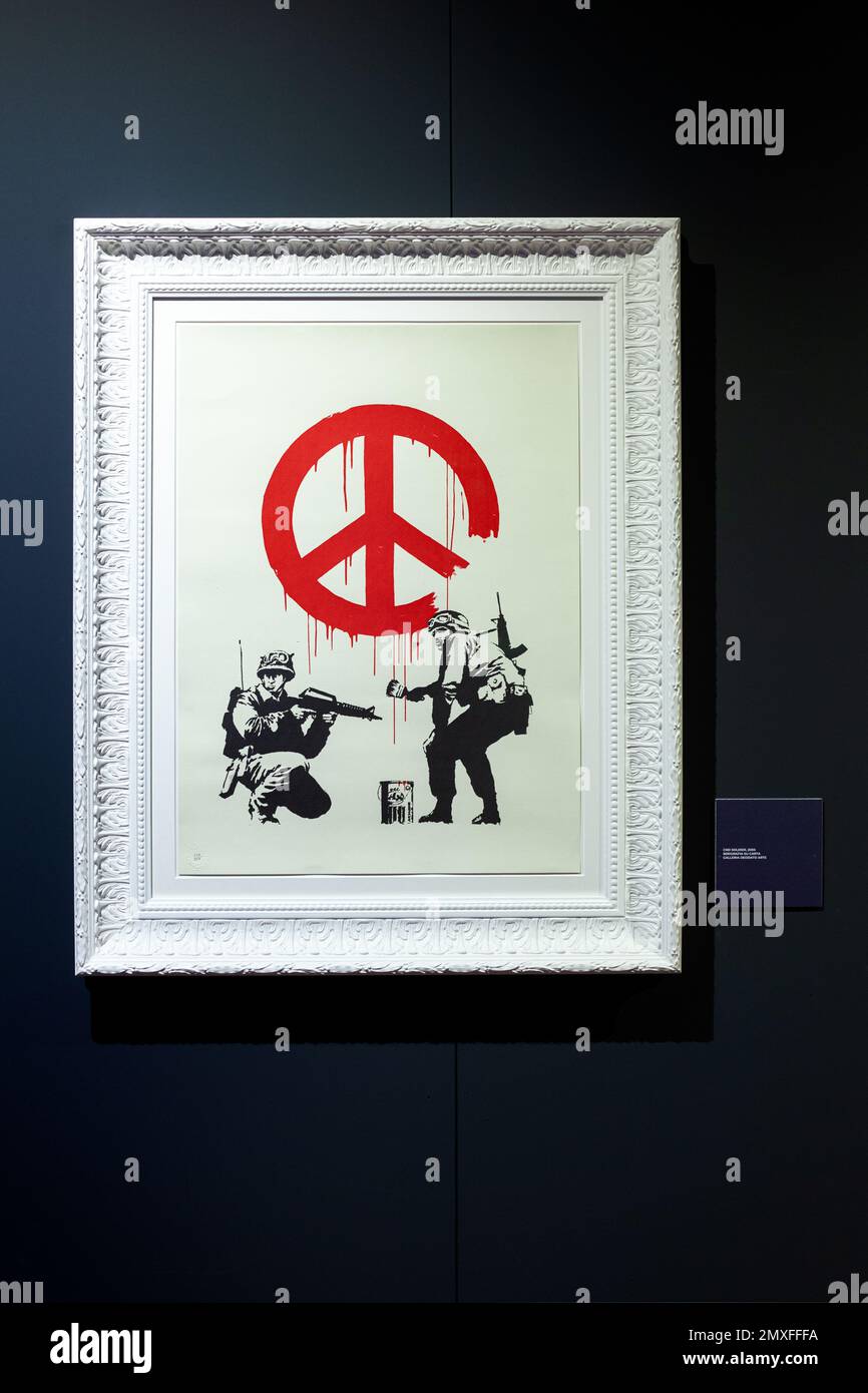 Banksy wall soldiers hi-res stock photography and images - Alamy