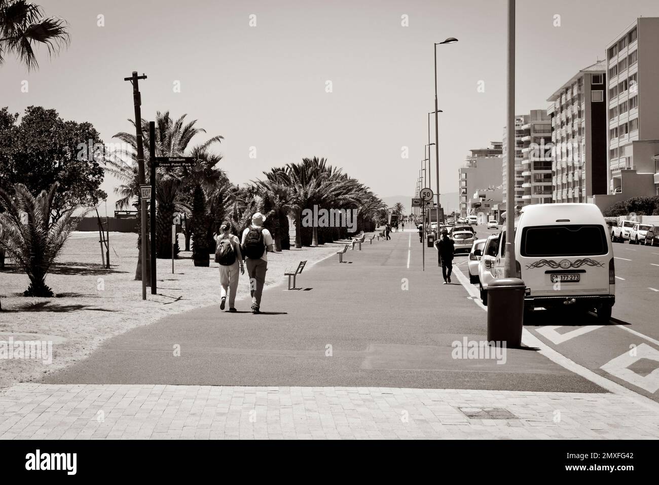 Street in Mouille Point promenade, Cape Town towards Sea Point Green ...