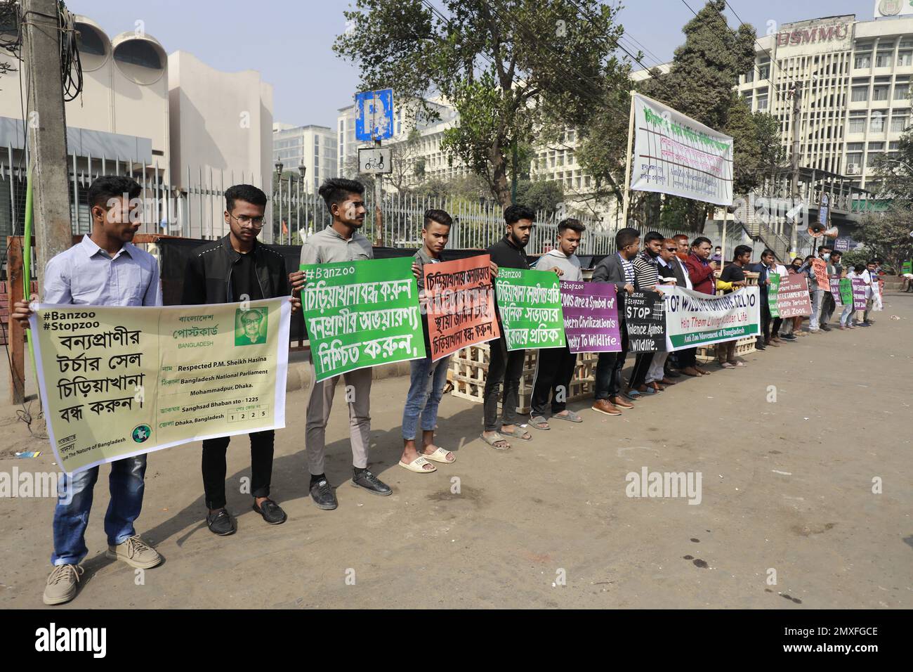 Dhaka, Bangladesh. 03rd Feb, 2023. Anti-zoo campaigners stage a protest ...