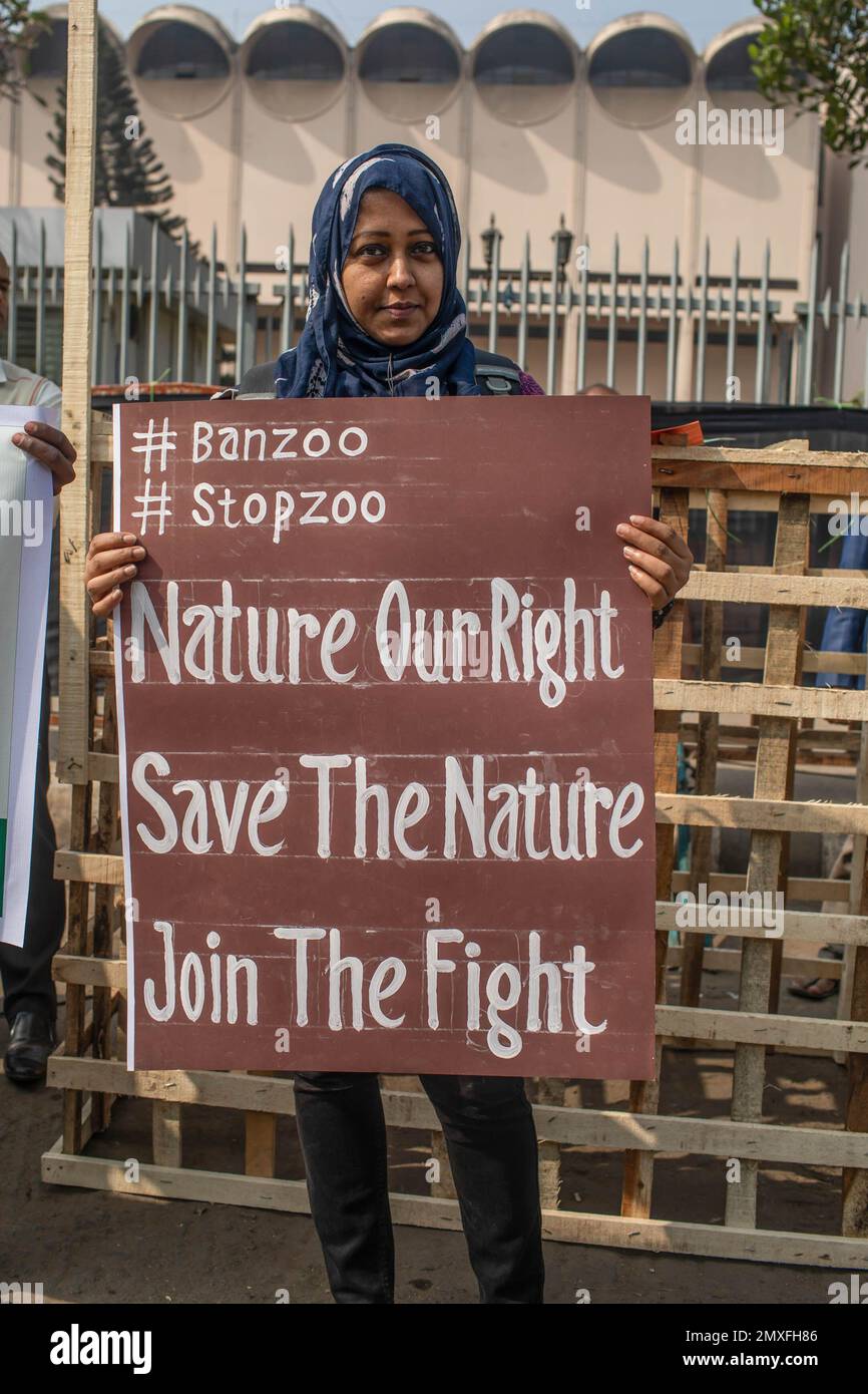 Zoo shutdown hi-res stock photography and images - Alamy