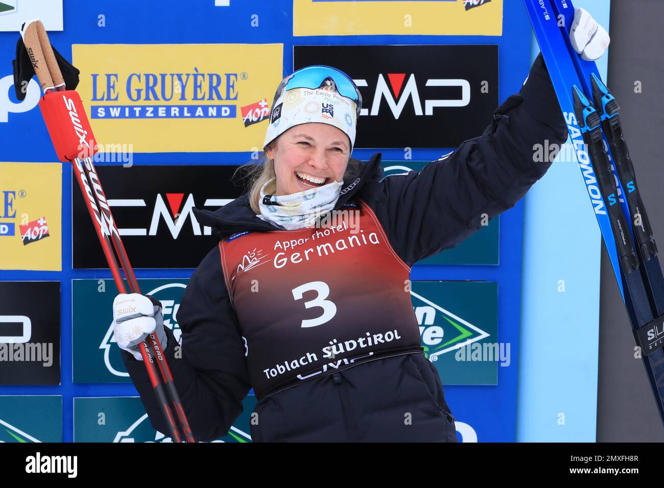 Diggins podium hi-res stock photography and images - Alamy