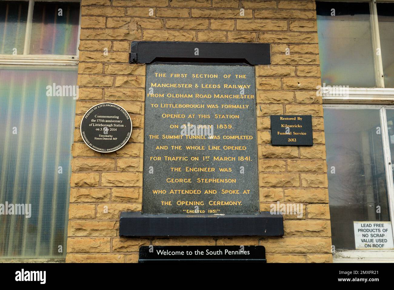 Leeds to manchester railway hi-res stock photography and images - Alamy