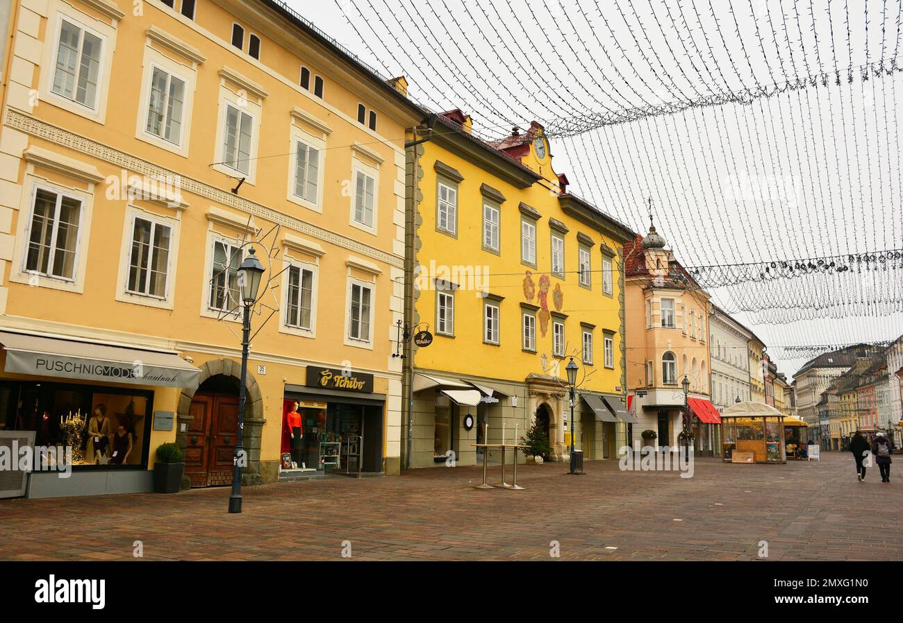 Cafe am platz austria klagenfurt hi-res stock photography and images ...