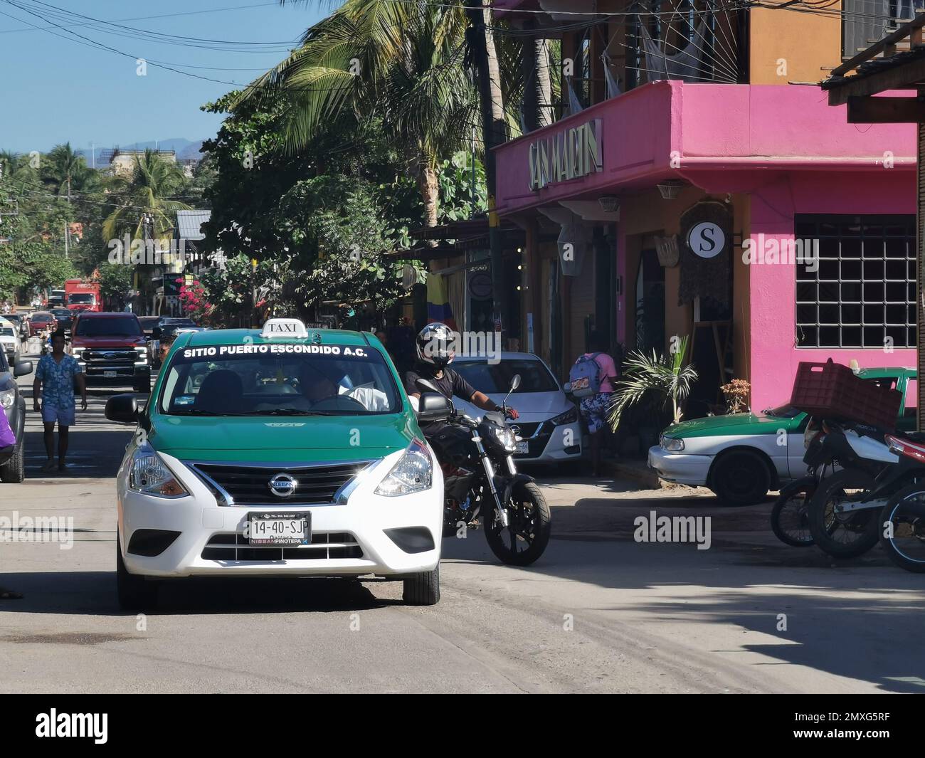 Puerto Escondido Oaxaca Mexico 27. January 2023 Colorful green taxi cab ... Puerto Escondido Oaxaca Mexico 27. January 2023 Colorful green taxi cab ...