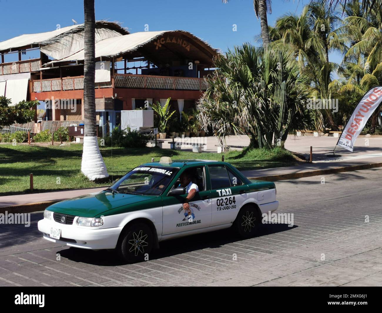 Taxi colectivo mexico hi-res stock photography and images - Alamy